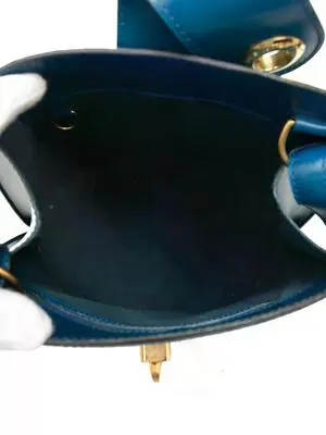 LOUIS VUITTON 1994 Epi Cluny Shoulder Bag