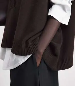 Eskandar Cashmere Plunge-neck Sweater Vest