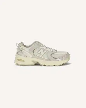 NEW BALANCE 530 Sneakers - Beige