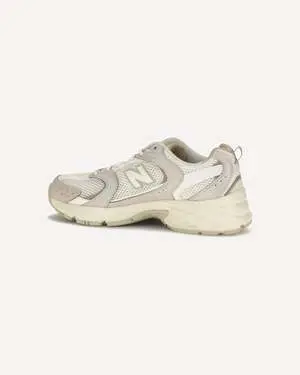 NEW BALANCE 530 Sneakers - Beige