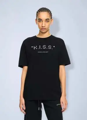 Off-White Kiss" Quote T-shirt - Black