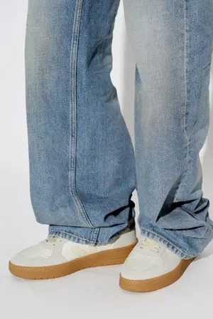 VEJA Sports Shoes ‘v-82