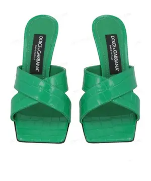 Dolce & Gabbana Minimalist Leather Sandals
