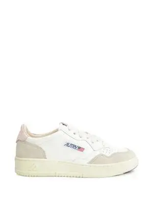 AUTRY Medalist Low Panelled Leather Sneakers - White