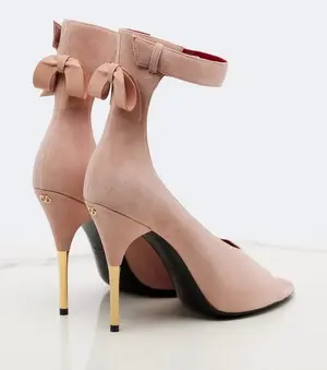 Valentino Garavani Suede Bow Detailing Sandals - Pink