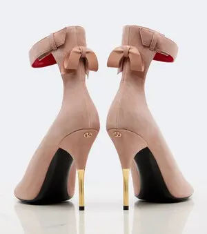 Valentino Garavani Suede Bow Detailing Sandals - Pink