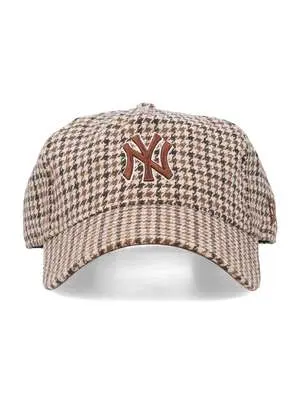 New Era Logo Cap Hat - Beige
