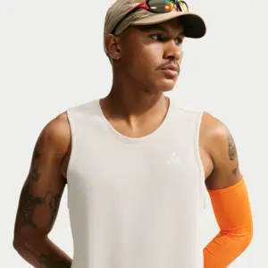 Nike Solar Chase Tank Top - Brown