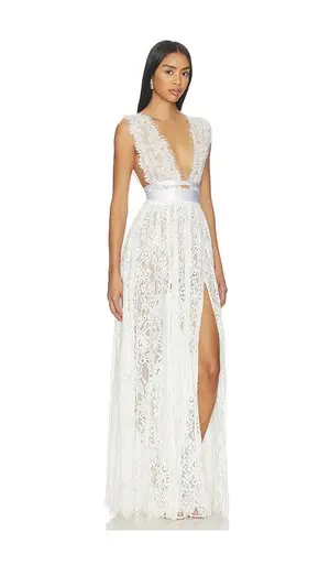 BRONX BANCO Goddess Lace Gown
