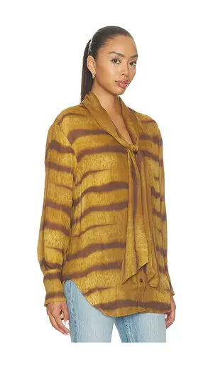 FRAME The Silk Oversized Tie Shirt In Yellow