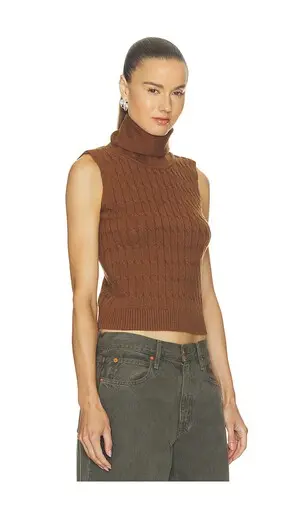 NONCHALANT LABEL Jodie Top In Brown - Caramel