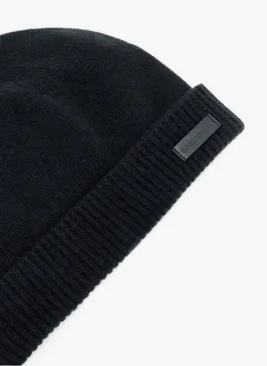 Emporio Armani Ribbed Knit Hat