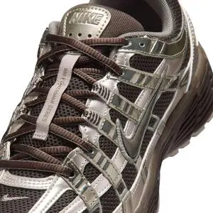 Nike Classic Retrostyle Running Sneakers