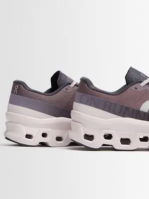On Simple Casual Shoes
