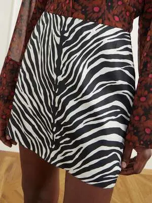 CALA DE LA CRUZ Zebra-print Crepe Mini Skirt