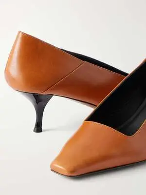 NEOUS Tasha Leather Pumps