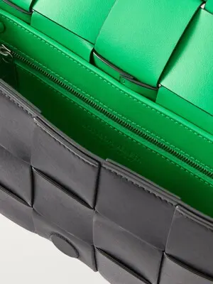 Bottega Veneta Cassette Medium Messenger Bag - Black