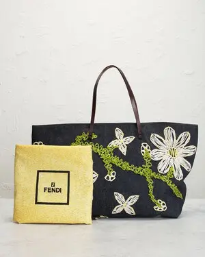 FWRD RENEW Fendi Flower Embroidered Denim Tote Bag - Blue