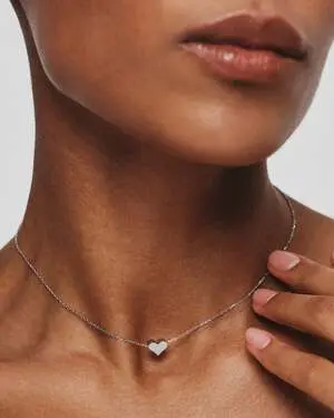 GUZEMA 18k White Gold Heart Pendant Necklace