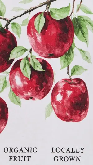 SUNNY SOMEWHERE New York Apples Everyday Tee