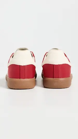BACK 70 Ghost Sneakers