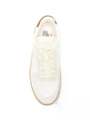 VEJA V-82 Sneakers - White