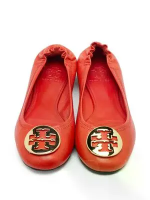 Tory Burch Reva Ballet Flats With Gold-tone Medallion - Orange