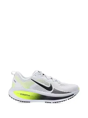 Nike Vomero 18 Sneakers