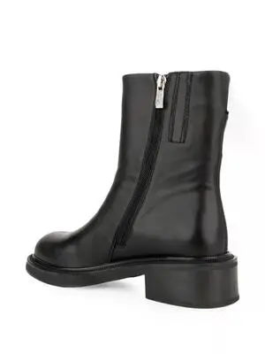 LINDA BAUMANN Zip-detail Leather Boots