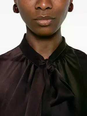 FORTE_FORTE Pussy-bow Sleeveless Blouse