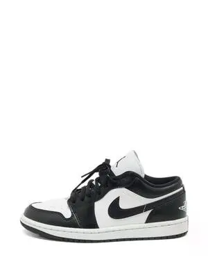 JORDAN 1 Panda Sneakers