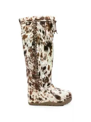 UGG Bucked Lace-up Boots