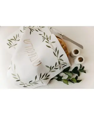 DOMANI HOME Wreath Challah Cover