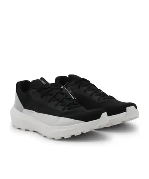 Arc'teryx Norvan Lace-up Sneakers