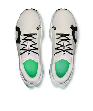 On Cloudmonster 3 Hyper Running Shoes