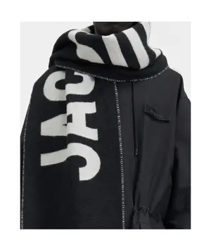 Jacquemus Logo Jacquard Fringed Edge Scarf