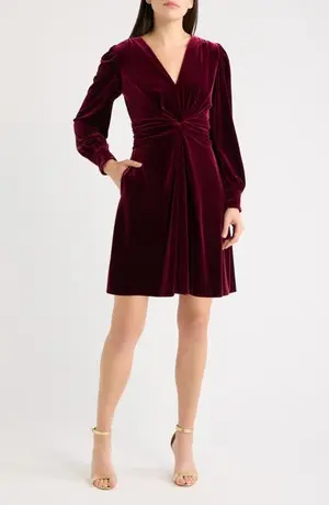VINCE CAMUTO Vince Camuto Velvet Twist Front Long Sleeve Dress