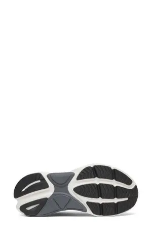 Saucony Omni St 23 Running Shoe - Black/silver