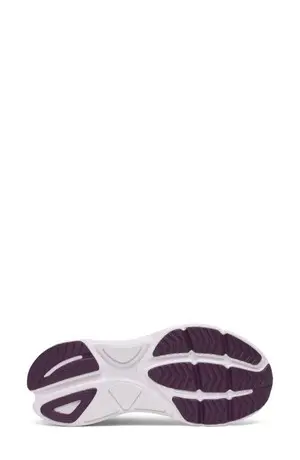 Saucony Omni St 23 Running Shoe - Ivory/eggplant