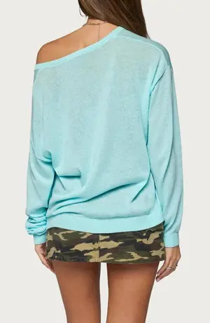 EDIKTED Geara V-neck Long Sleeve Cotton Top