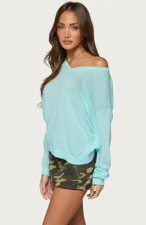EDIKTED Geara V-neck Long Sleeve Cotton Top