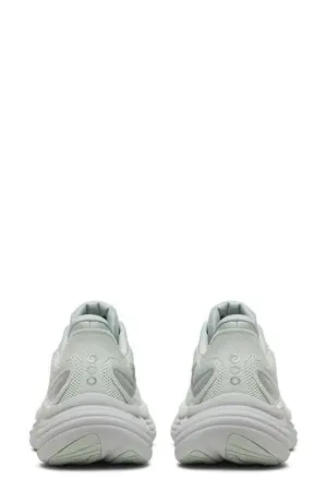 Saucony Triumph 24 Running Shoe - Cast