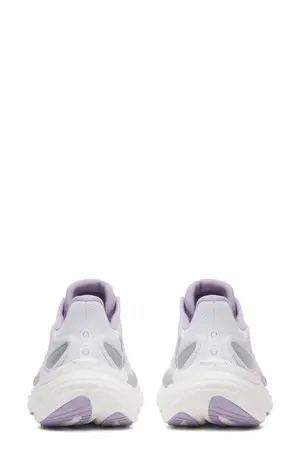 Saucony Triumph 24 Running Shoe - White/pastel