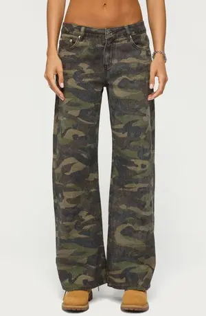 EDIKTED Soya Camo Print Low Rise Baggy Jeans