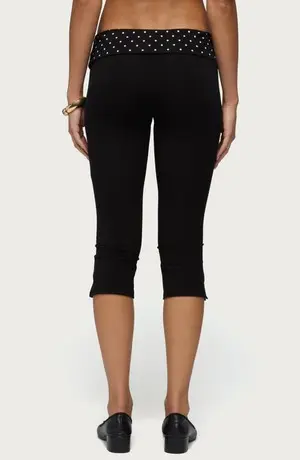 EDIKTED Genni Foldover Capri Pants