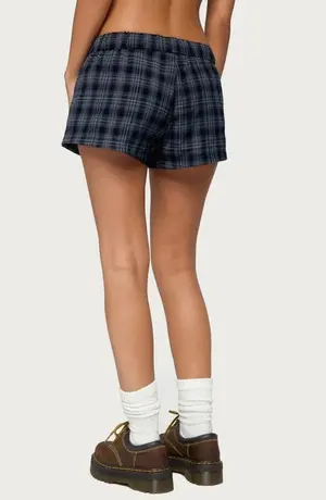 EDIKTED Alessa Plaid Pull-on Shorts