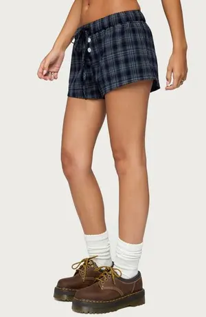 EDIKTED Alessa Plaid Pull-on Shorts