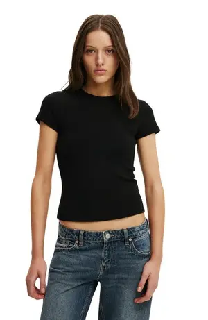 COTTON ON Blake Crew Short Sleeve Black