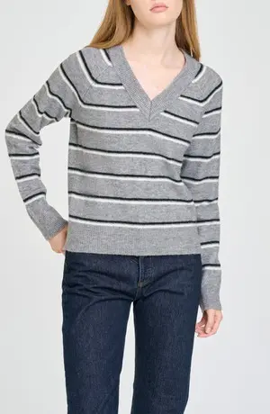 WAYF Quincy Striped V-neck Sweater - Grey/ivory