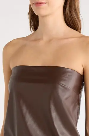 WAYF Camryn Faux Leather Strapless Top - Chocolate